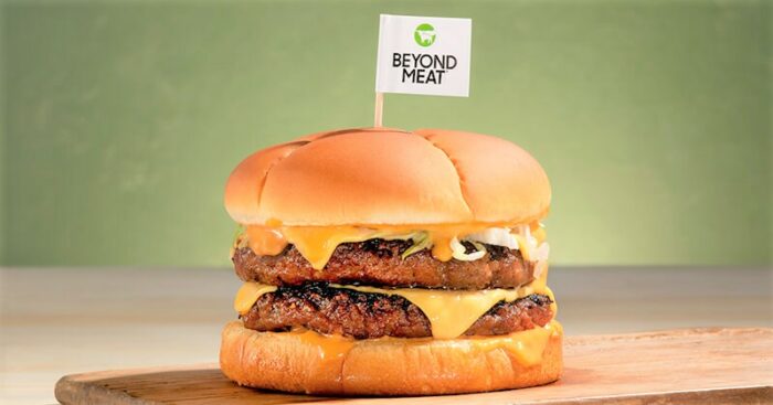 Novo Beyond Burger chega com 35% menos gorduras e calorias