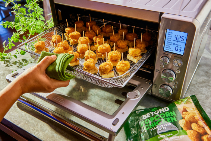 Beyond Meat lança dois novos produtos de frango vegano Beyond Meat lança dois novos produtos de frango vegano